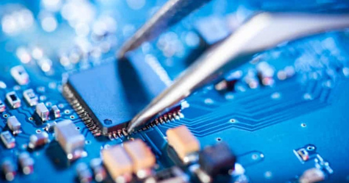 Vietnam Exports 5,000 Drones and 100 Million Chips - VnEconomy