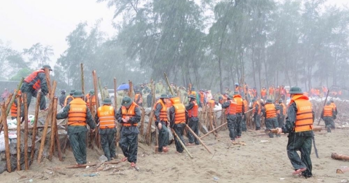 Áp thấp mới phía Đông Philippines, nguy cơ thiên tai - VnEconomy