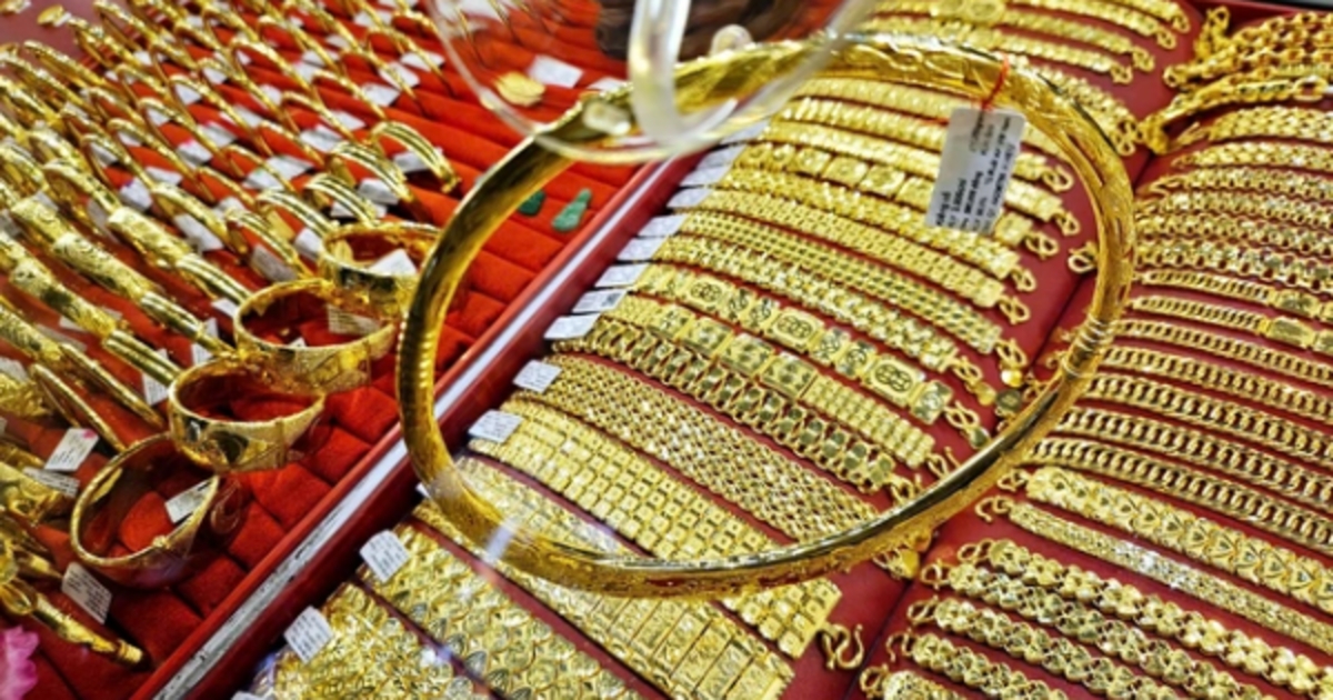 Gold prices in Vietnam continue downward trend - VnEconomy