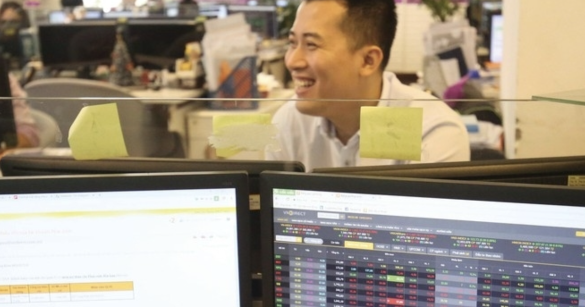 Cá nhân mua ròng đột biến, gần 2.000 tỷ đồng - VnEconomy